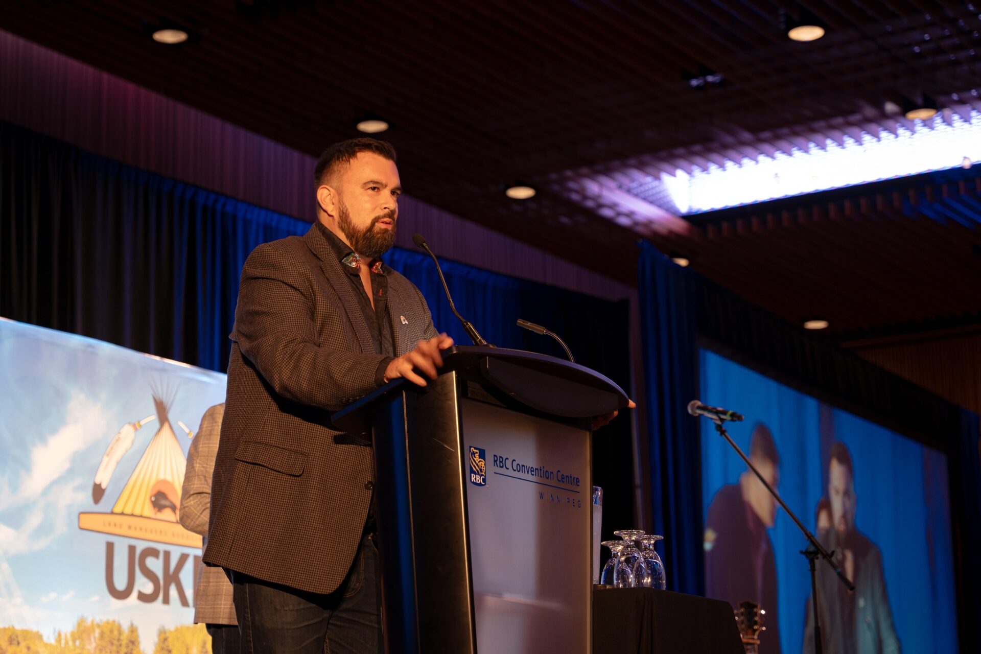 USKE – 20th Anniversary